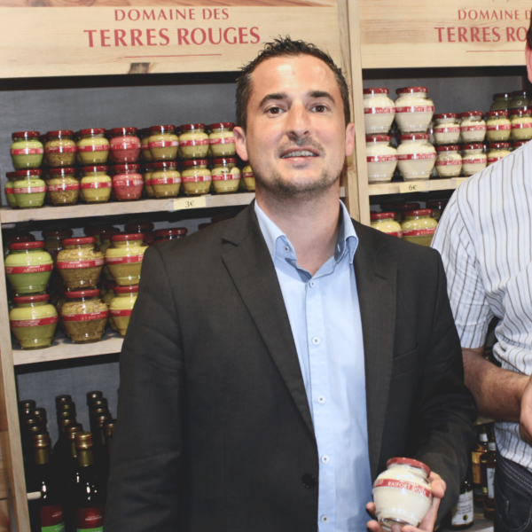 Vous êtes un professionnel et vous souhaitez vendre nos produits