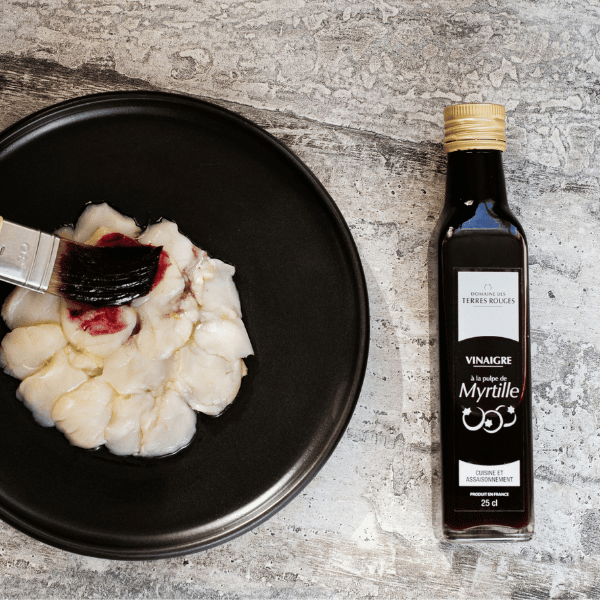 Carpaccio de Saint-Jacques au Vinaigre de Myrtille - Domaine des Terres ...